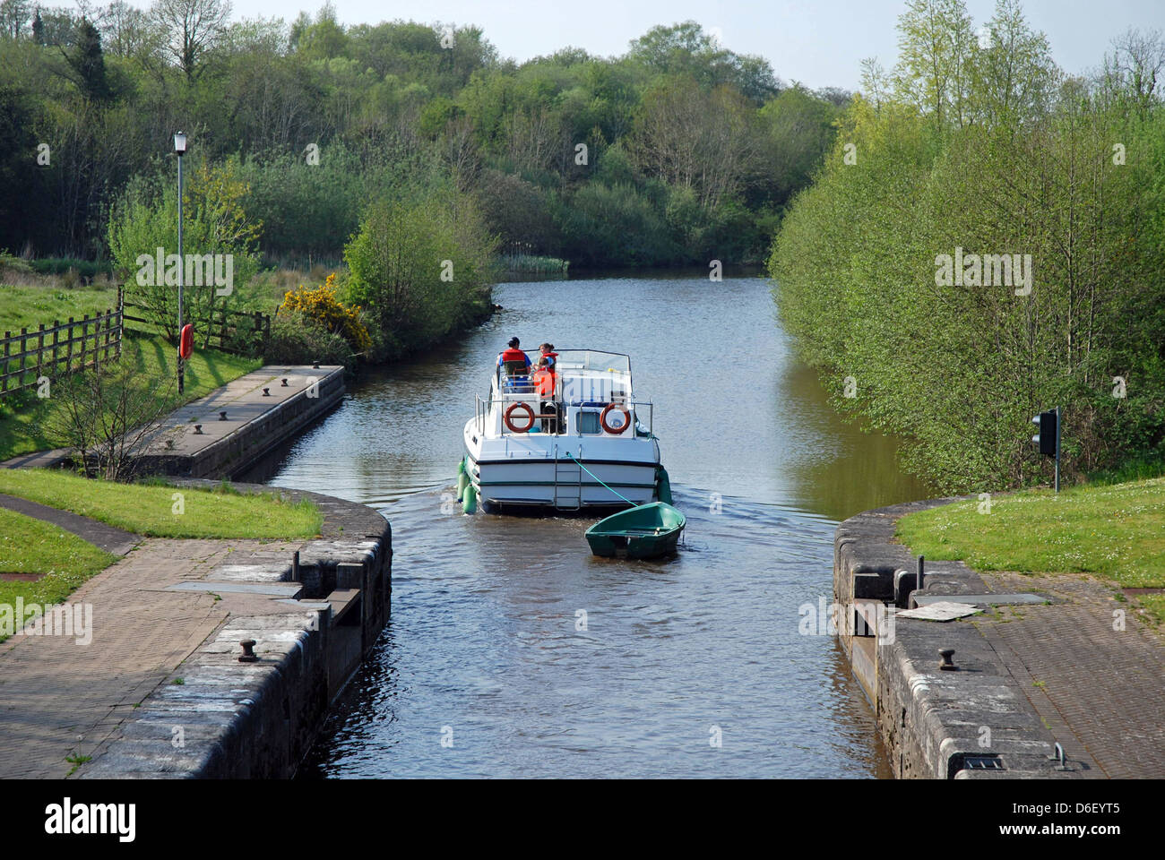 Ballyconnell canal hi-res stock photography and images - Alamy