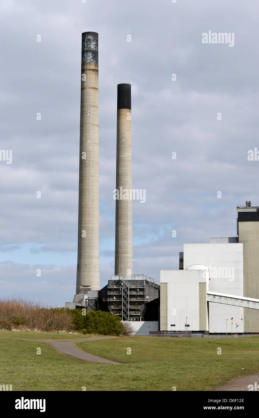 Cockenzie power station coal fired hi-res stock photography and images ...