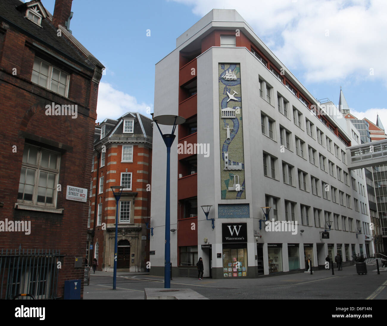 London school of economics exterior hi-res stock photography and images ...