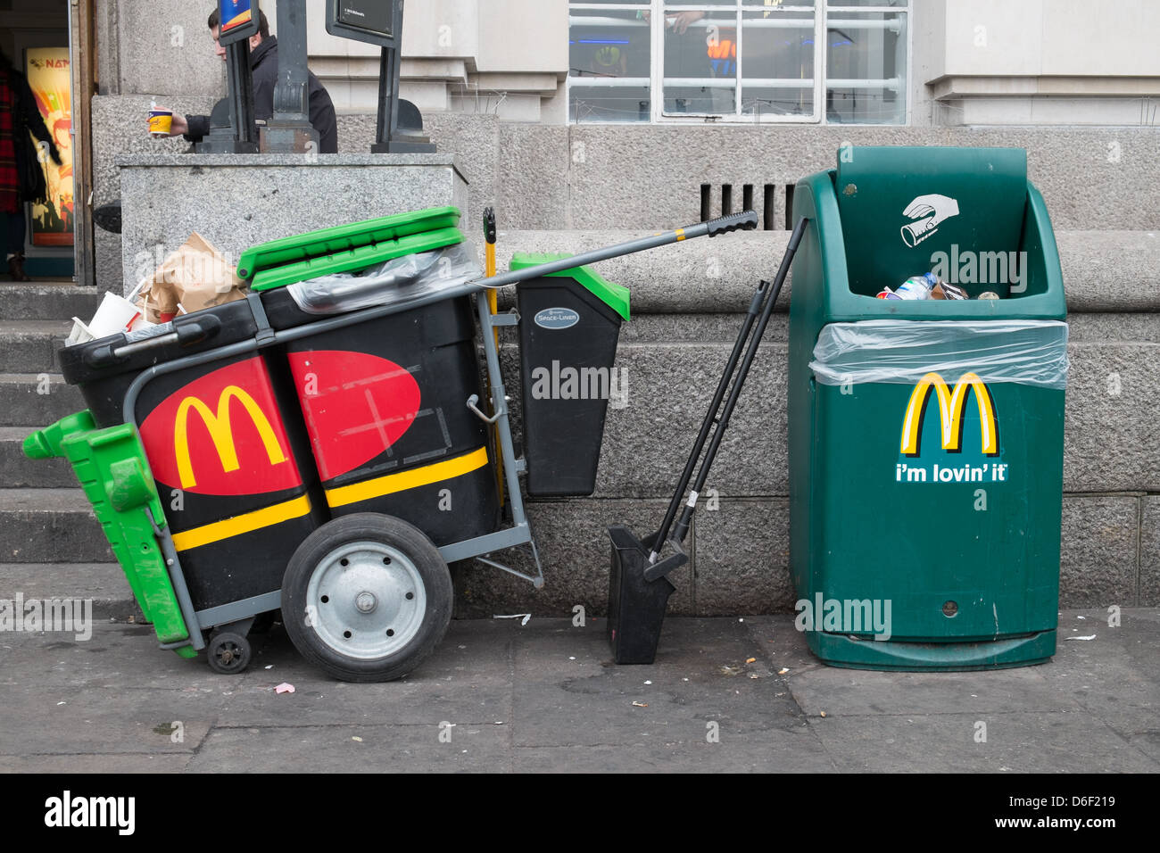 Mcdonalds bin hi-res stock photography and images - Alamy