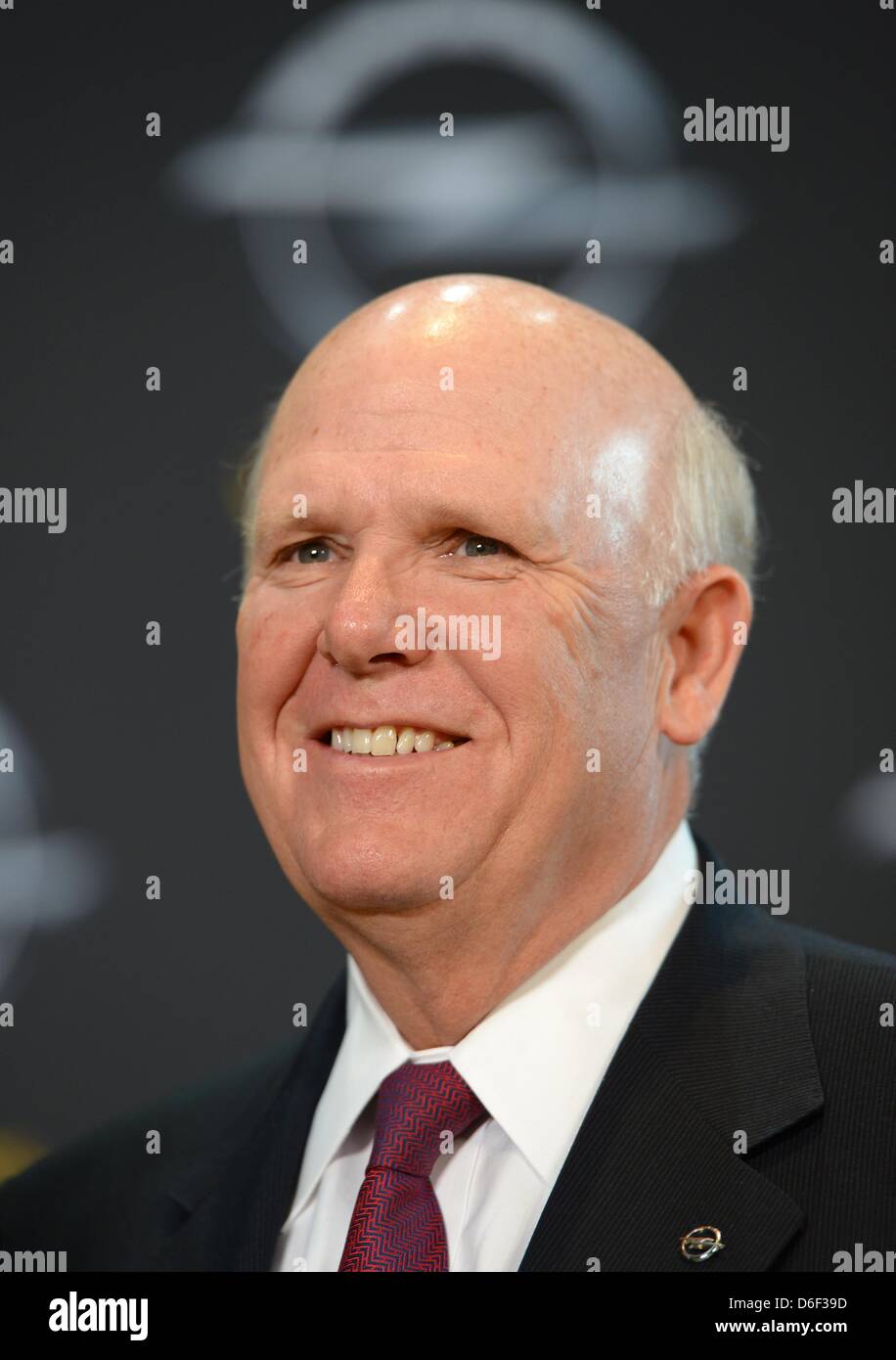 The chairman of General Motors (GM), Dan Akerson, smiles during a press ...