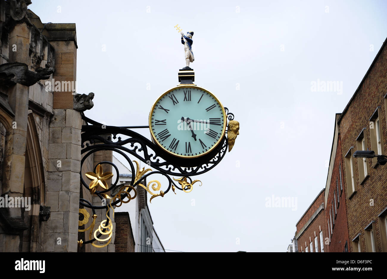York clock hi-res stock photography and images - Alamy