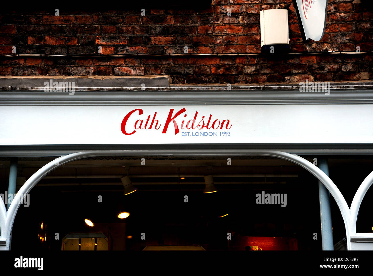 Cath kidston shops hi-res stock photography and images - Alamy