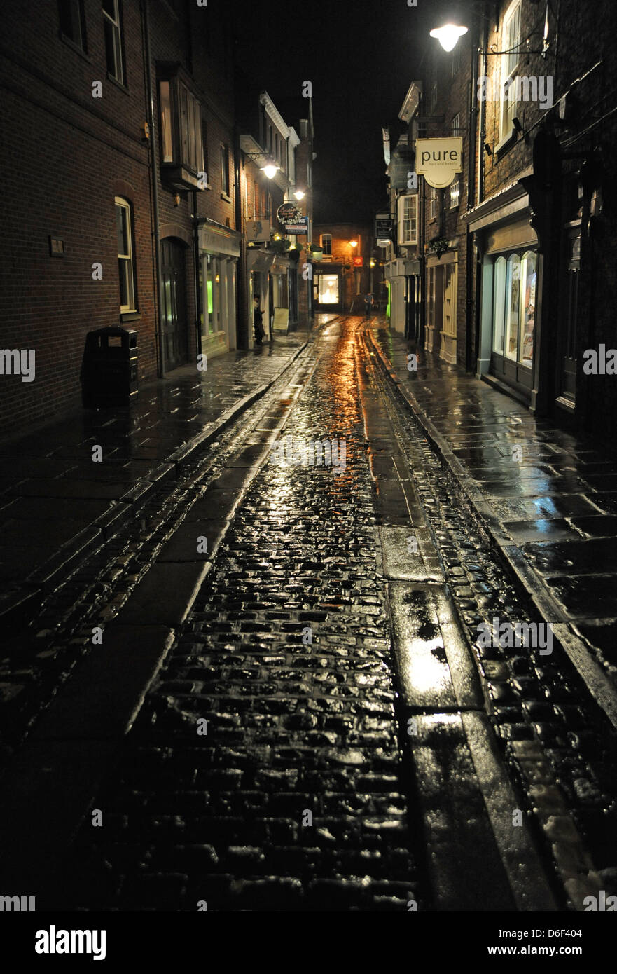 Yorkshire street hi-res stock photography and images - Alamy