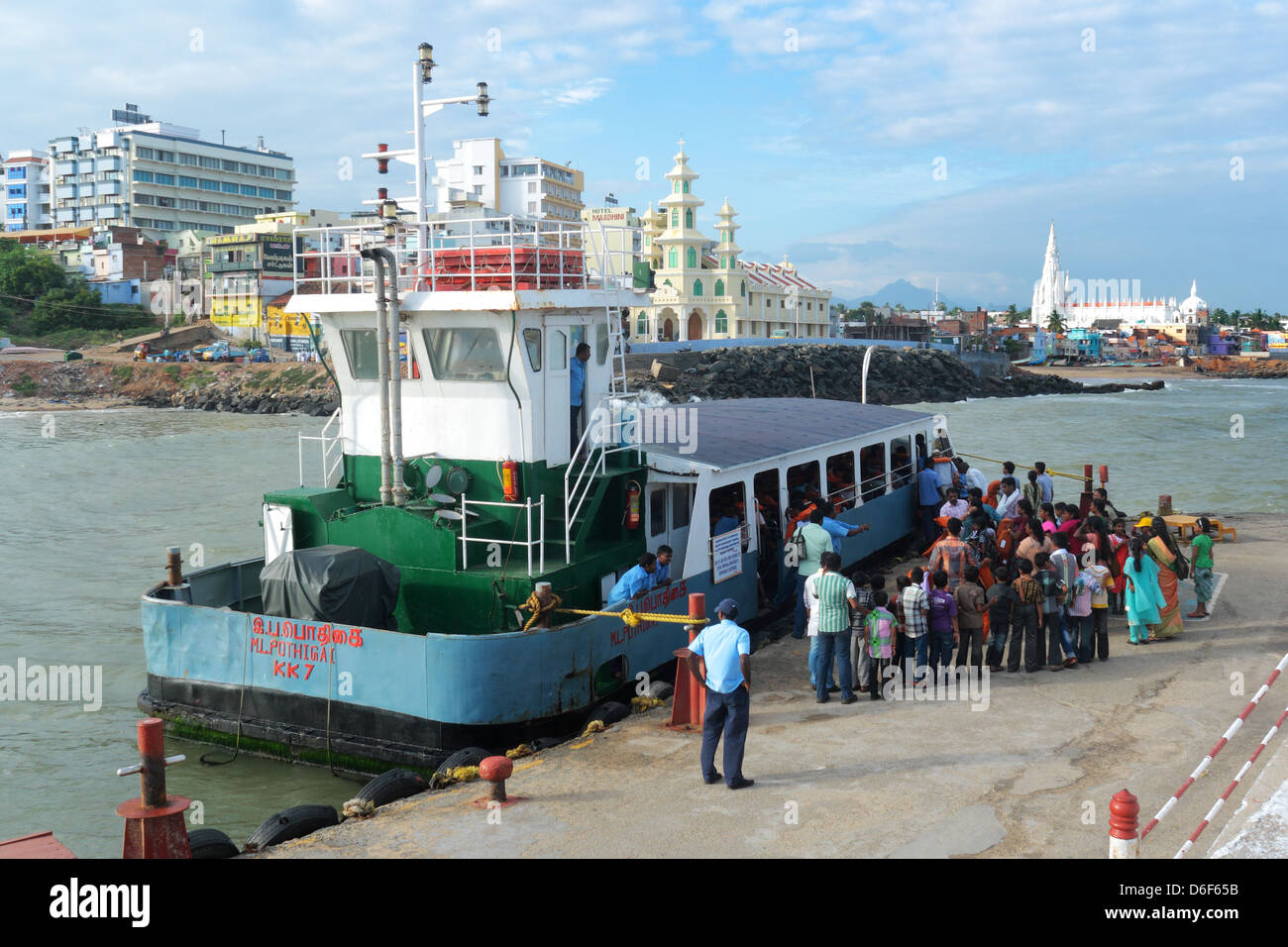 Ferry service to Vivekananda Rock Memorial, Kanyakumari, Tamil Nadu ...