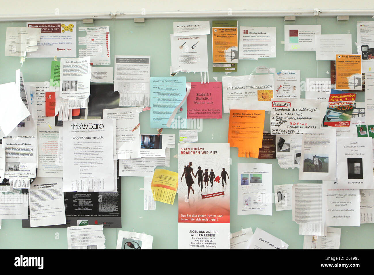 University Bulletin Board Bulletin Board At Linda's Internet Cafe