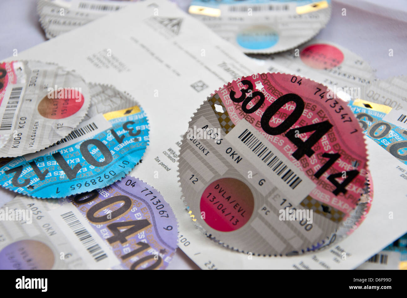 Dvla tax disc hi-res stock photography and images - Alamy