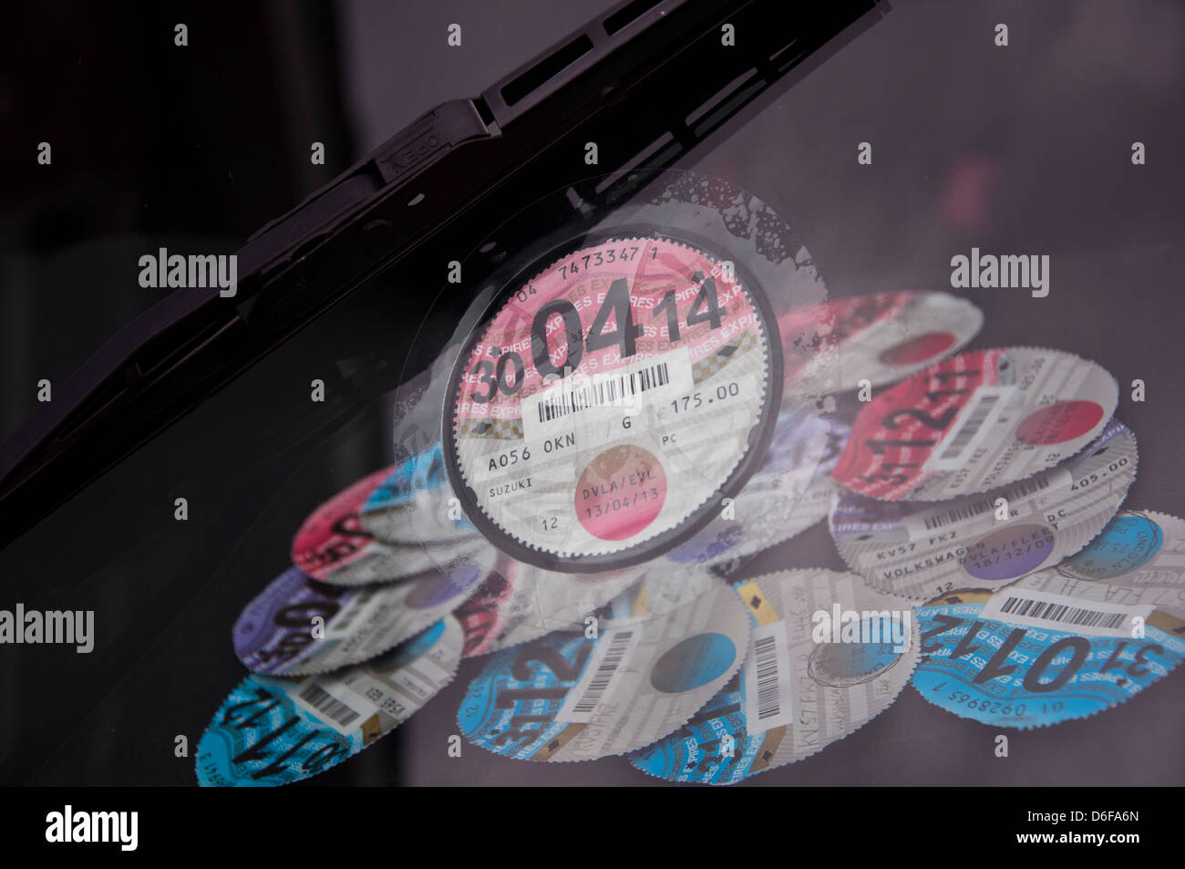 Car discs hi-res stock photography and images - Alamy