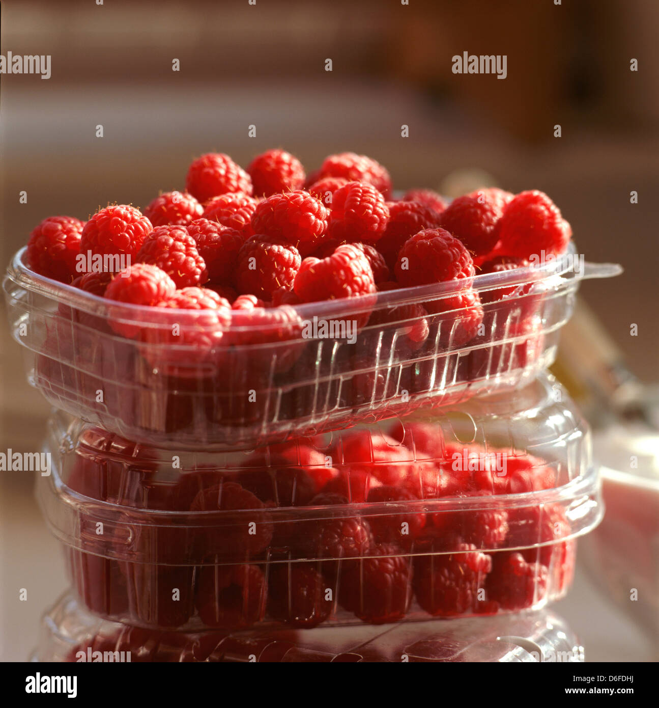 Soft drink cartons hi-res stock photography and images - Alamy