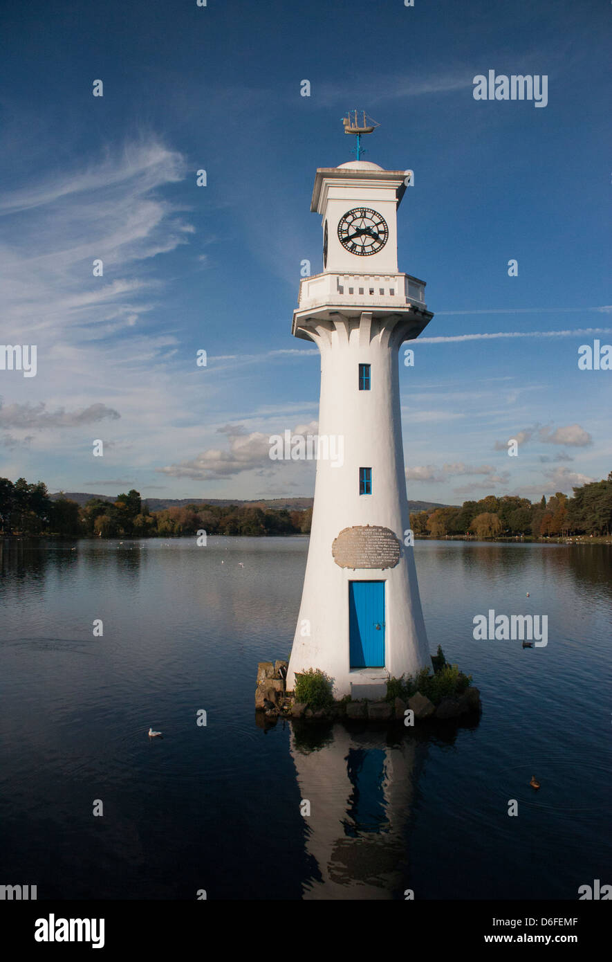 The Scott Memorial in Roath Park in Cardiff. Built in 1915 to ...