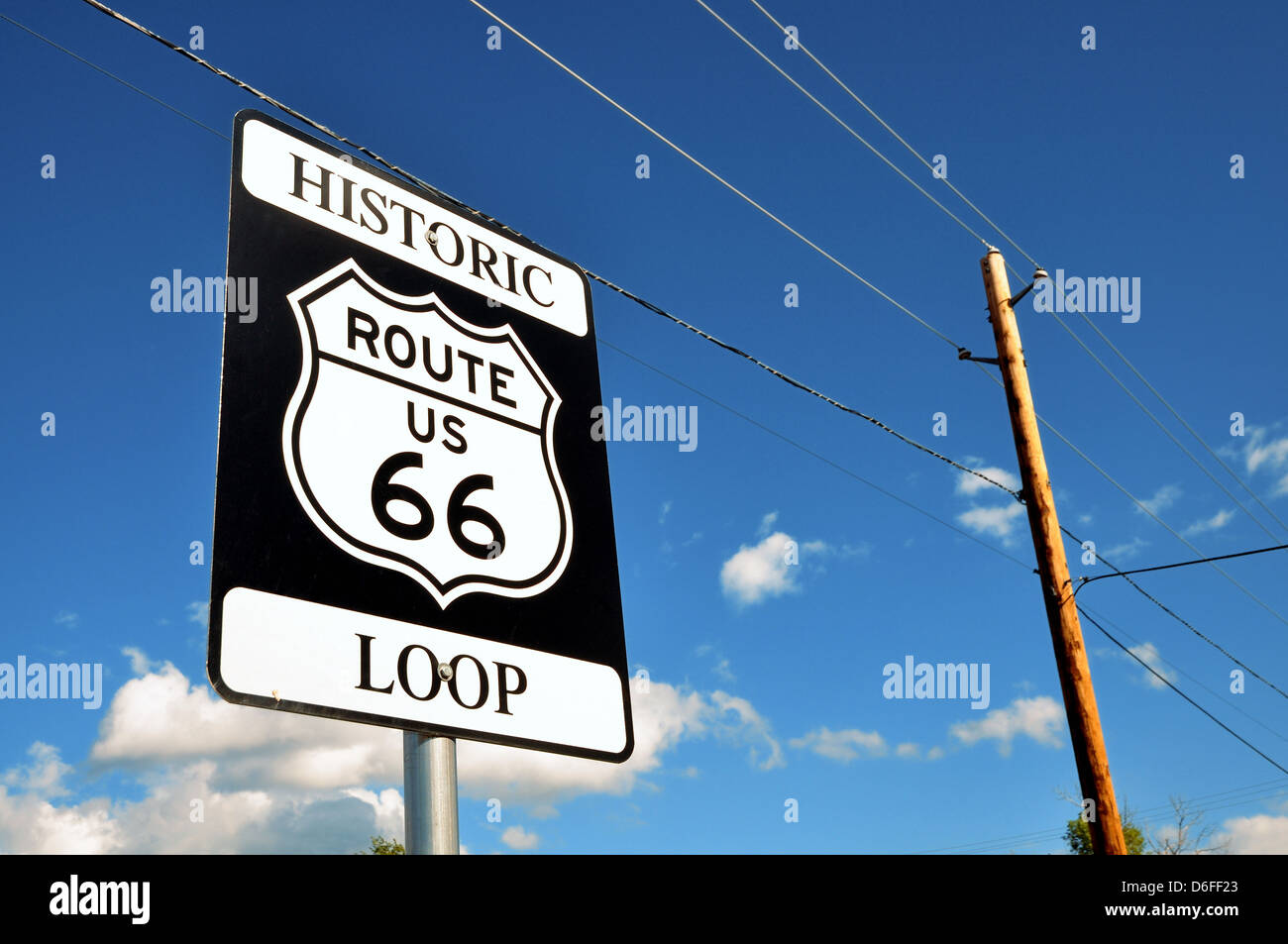 Route 66 sign chicago hi-res stock photography and images - Alamy
