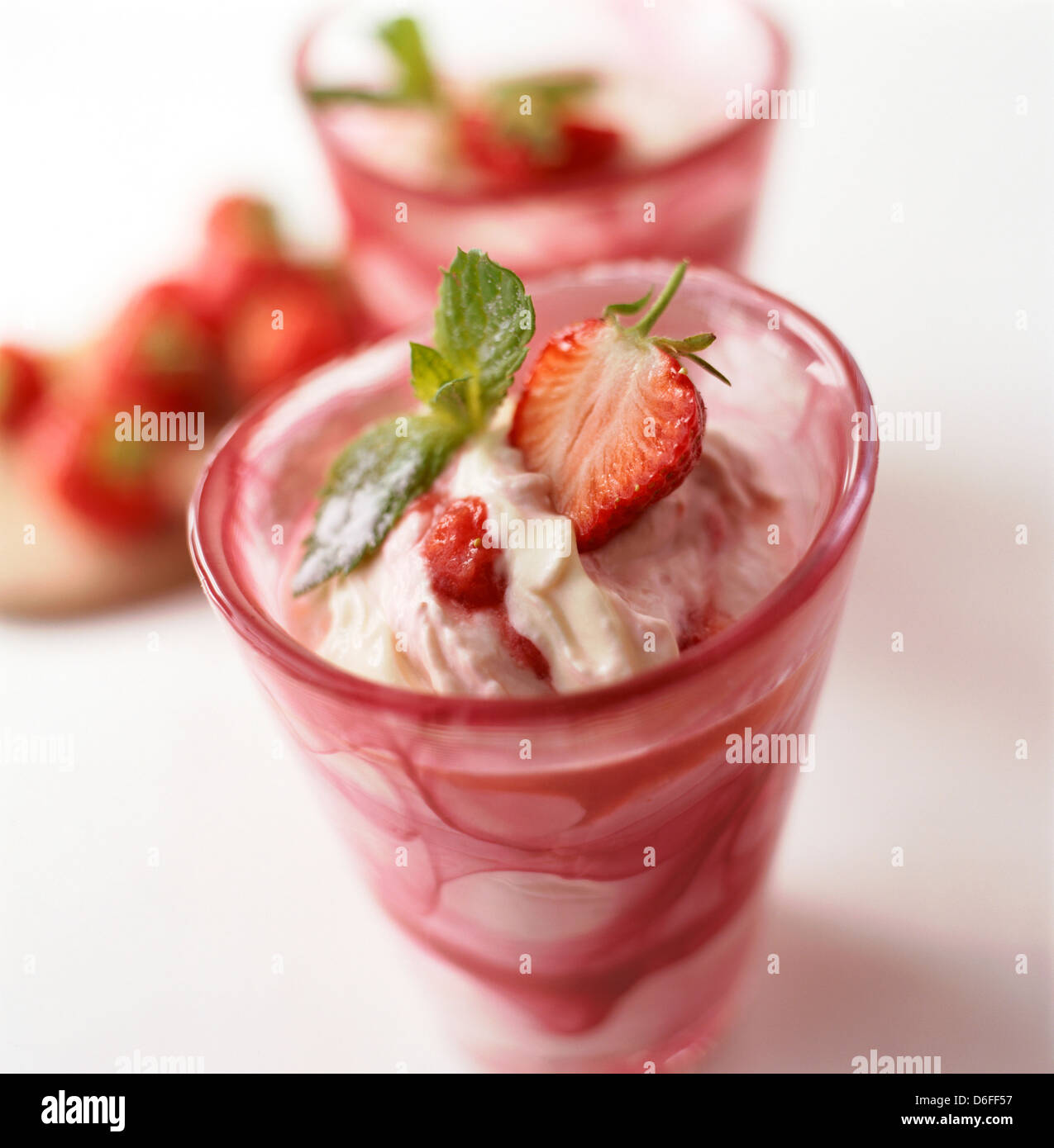 Strawberry fool hi-res stock photography and images - Alamy