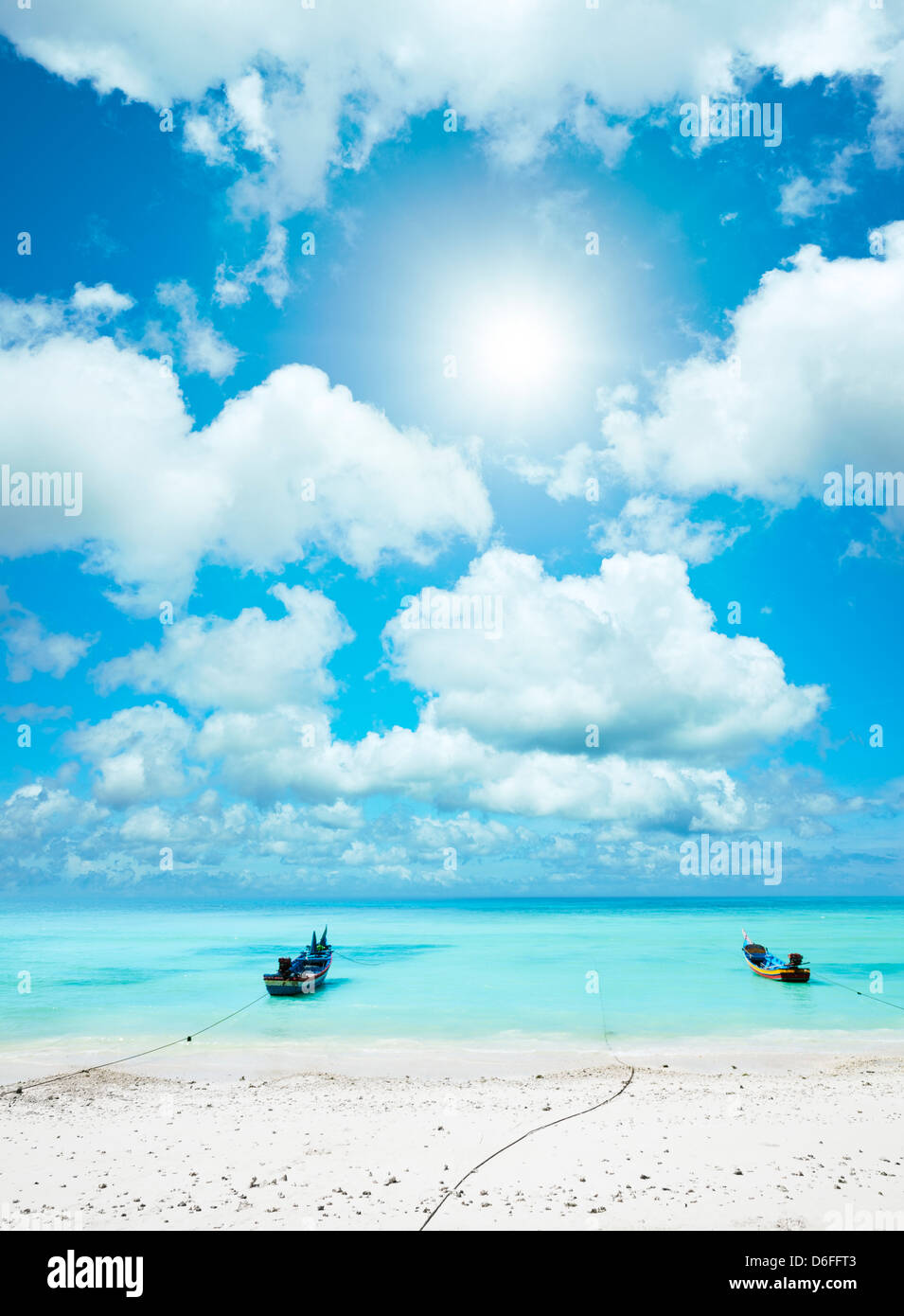 Tropical beach vertical composition hi-res stock photography and images ...