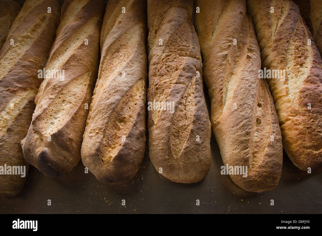 Whole grain bread nutrition commercial hi-res stock photography and ...