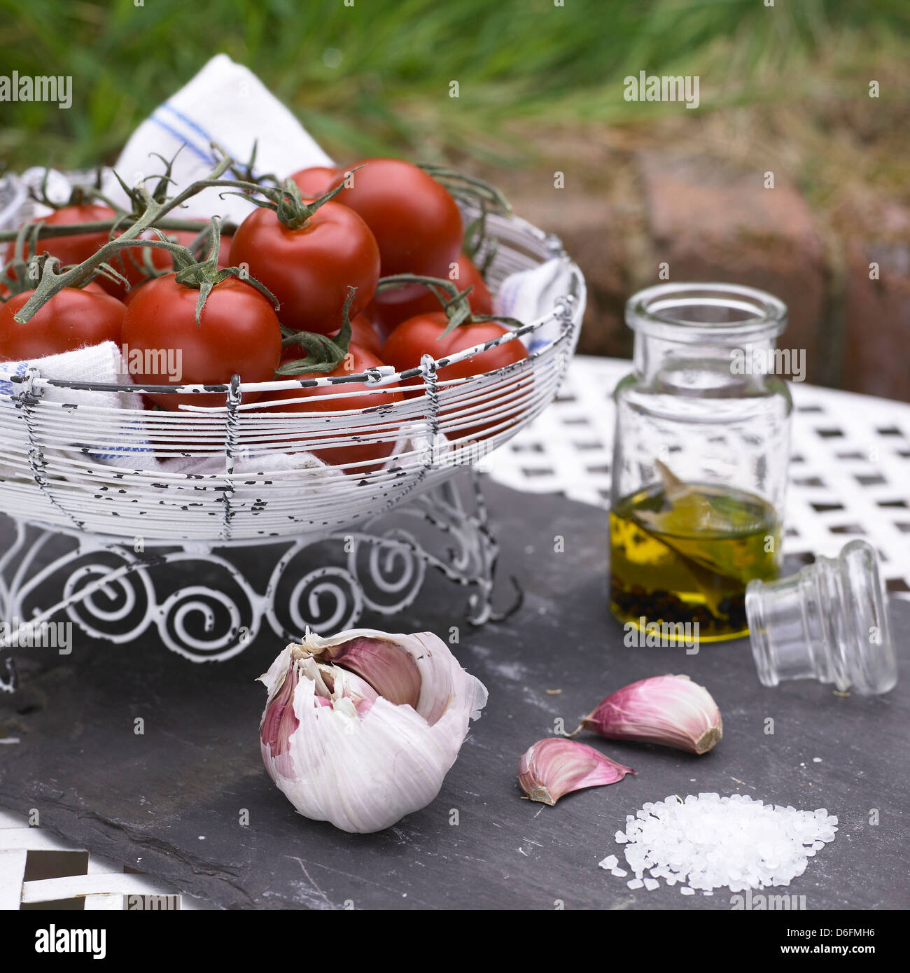 Rock garlic hi-res stock photography and images - Alamy