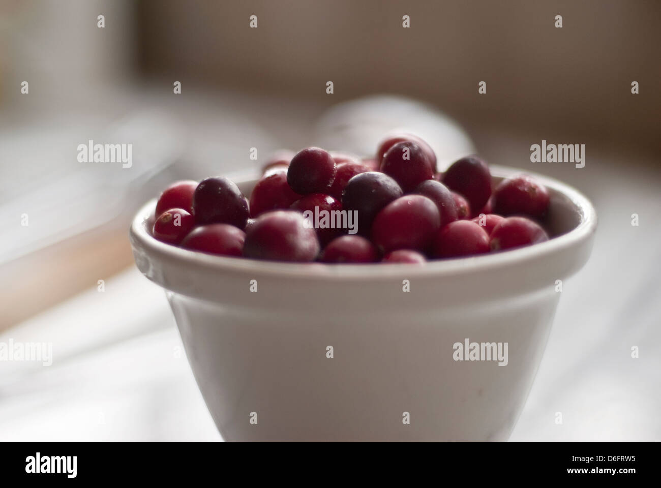 Cranberries fruits hi-res stock photography and images - Alamy