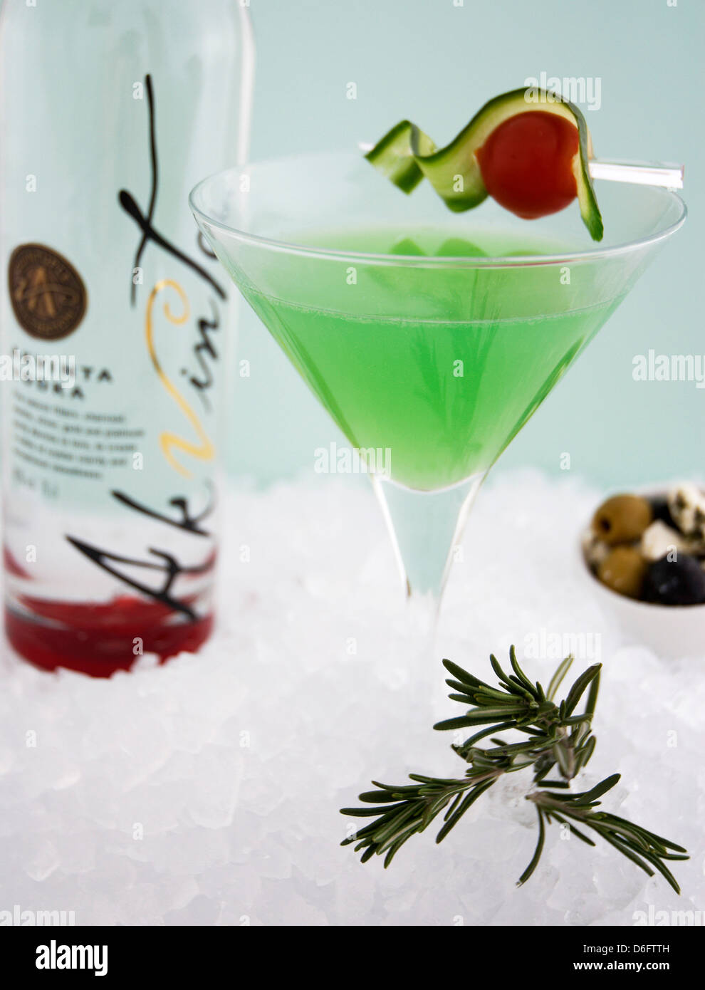 Green Gilbert Cocktail / with recipe Stock Photo - Alamy