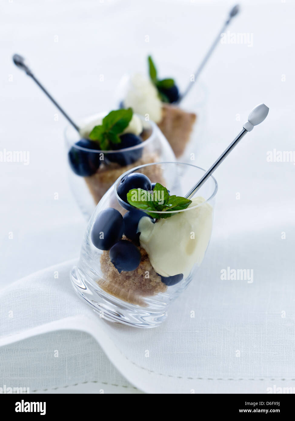 Individual trifle hi-res stock photography and images - Alamy