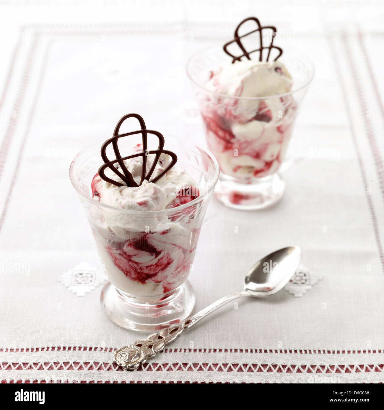 Summer Berry Fool Stock Photo - Alamy