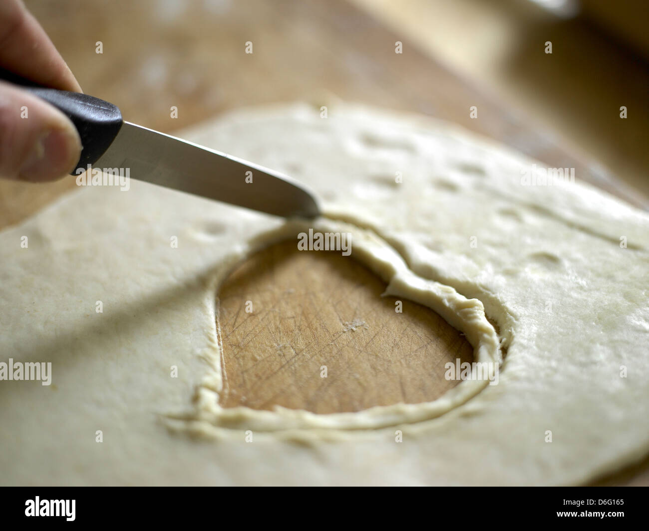Cutting pastry - with recipe / step shot Stock Photo - Alamy