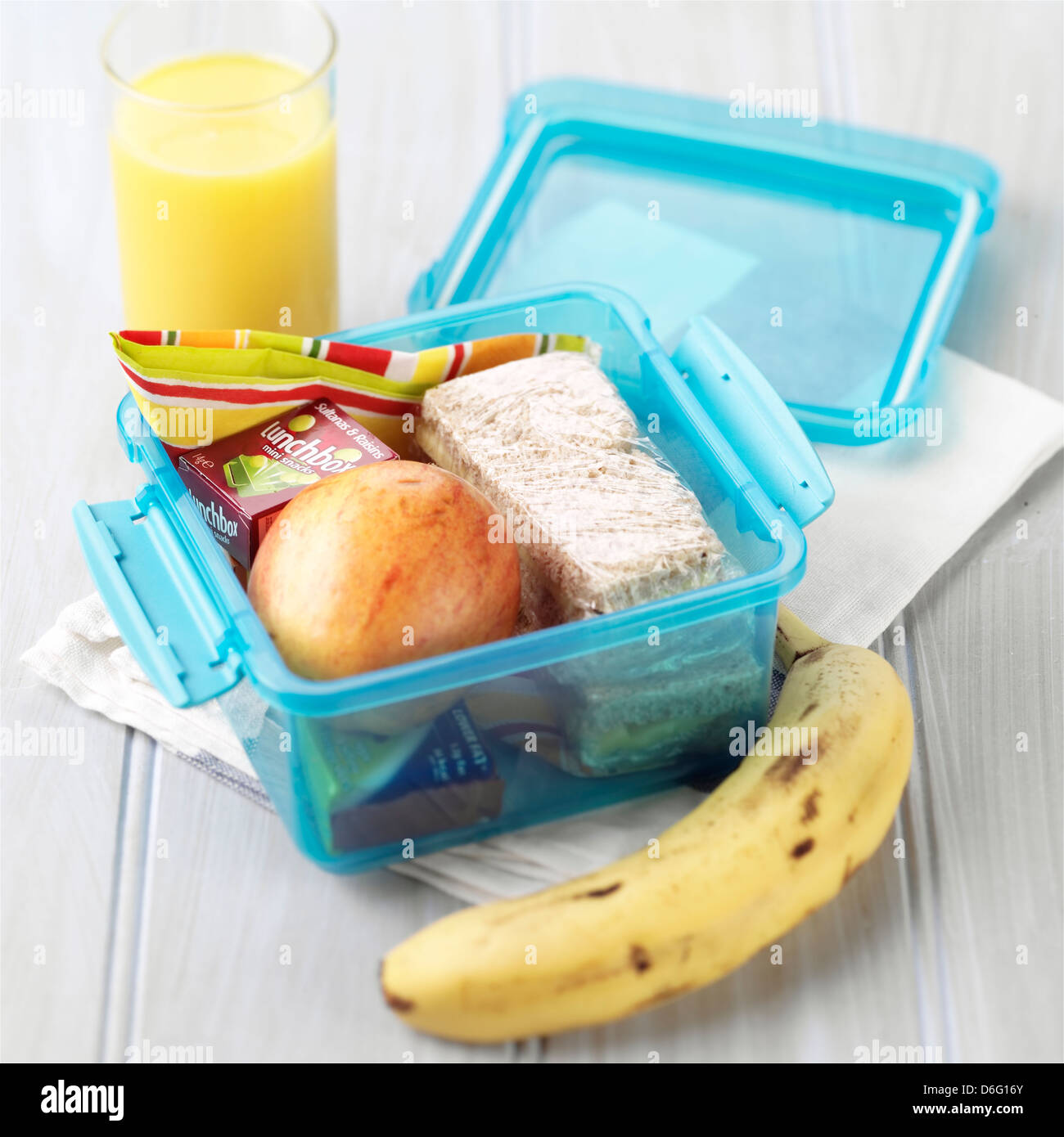 Lunch box photos hi-res stock photography and images - Alamy