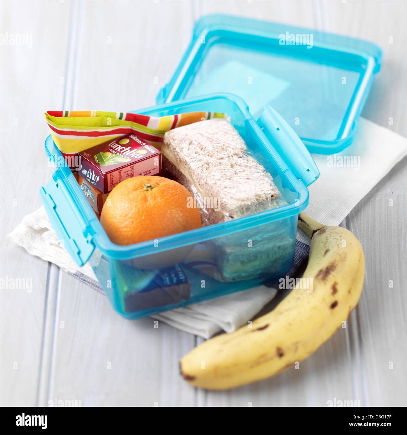 Lunch box hi-res stock photography and images - Alamy