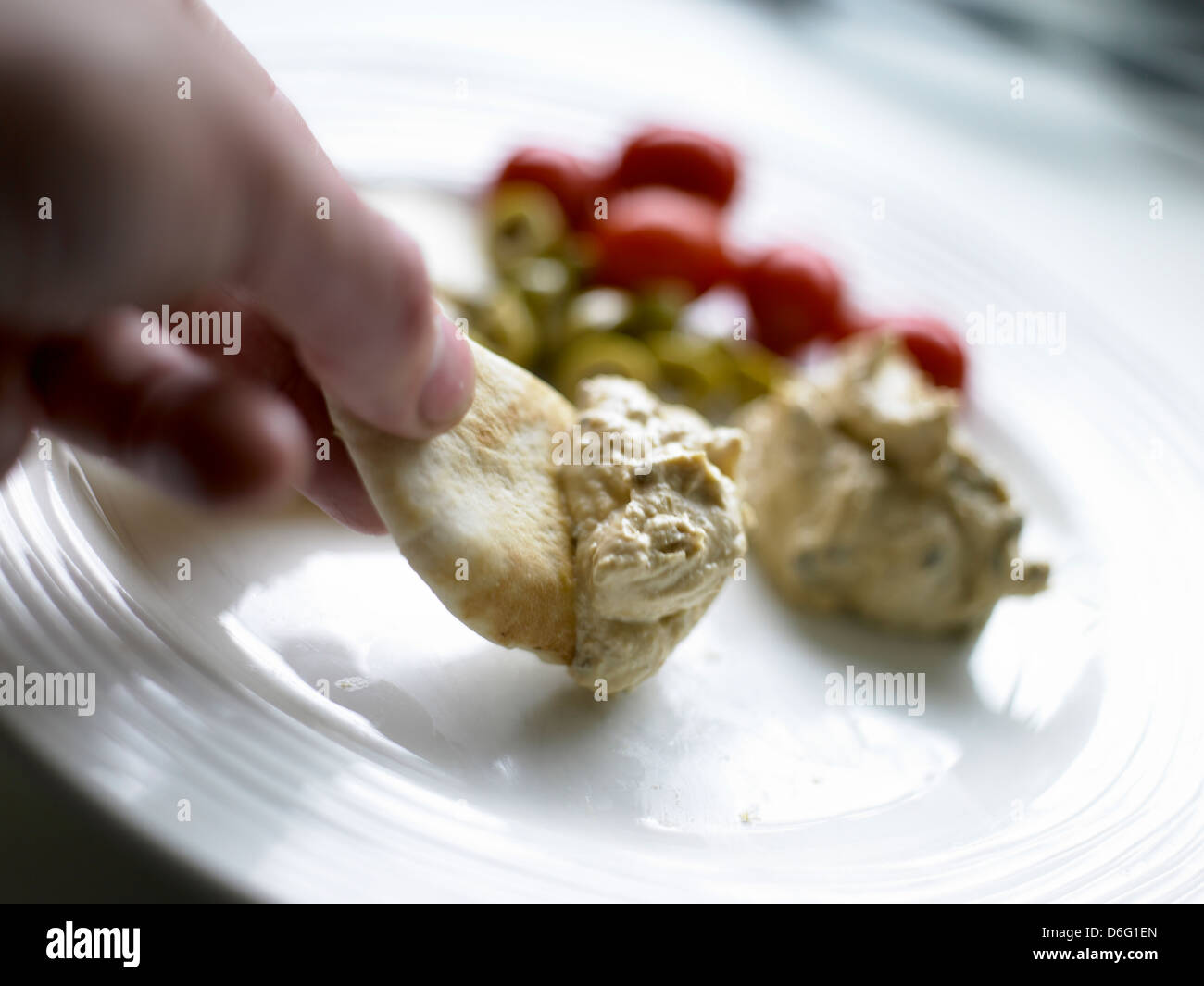 Humous dip hi-res stock photography and images - Alamy