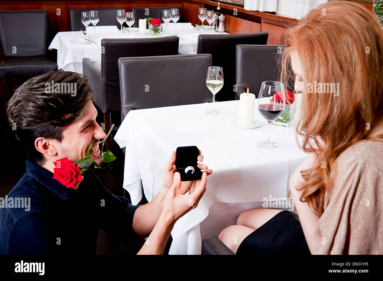 Dinner engagement ring hi-res stock photography and images - Alamy