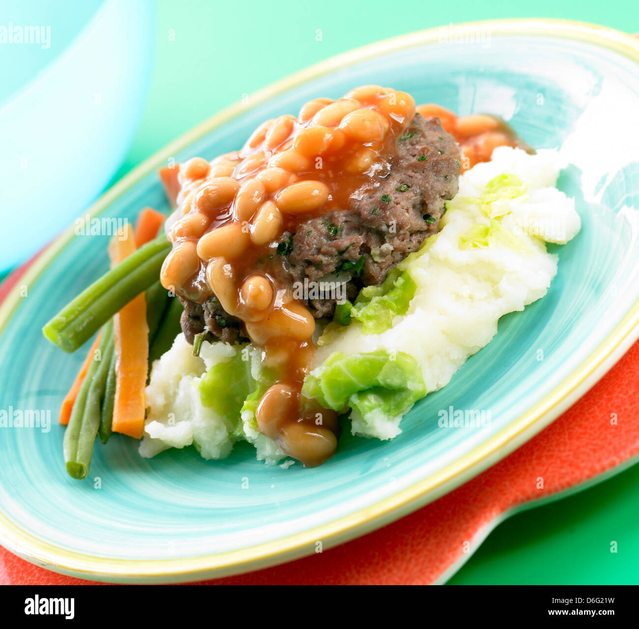 Kids burger with bubble and squeak - with recipe Stock Photo - Alamy