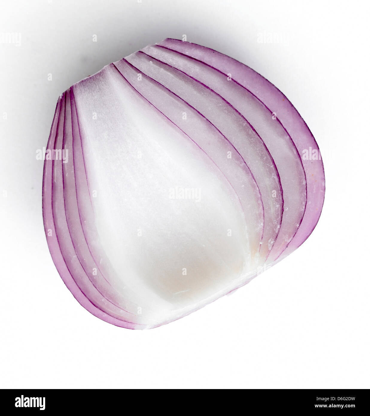 Halved red onion hi-res stock photography and images - Alamy