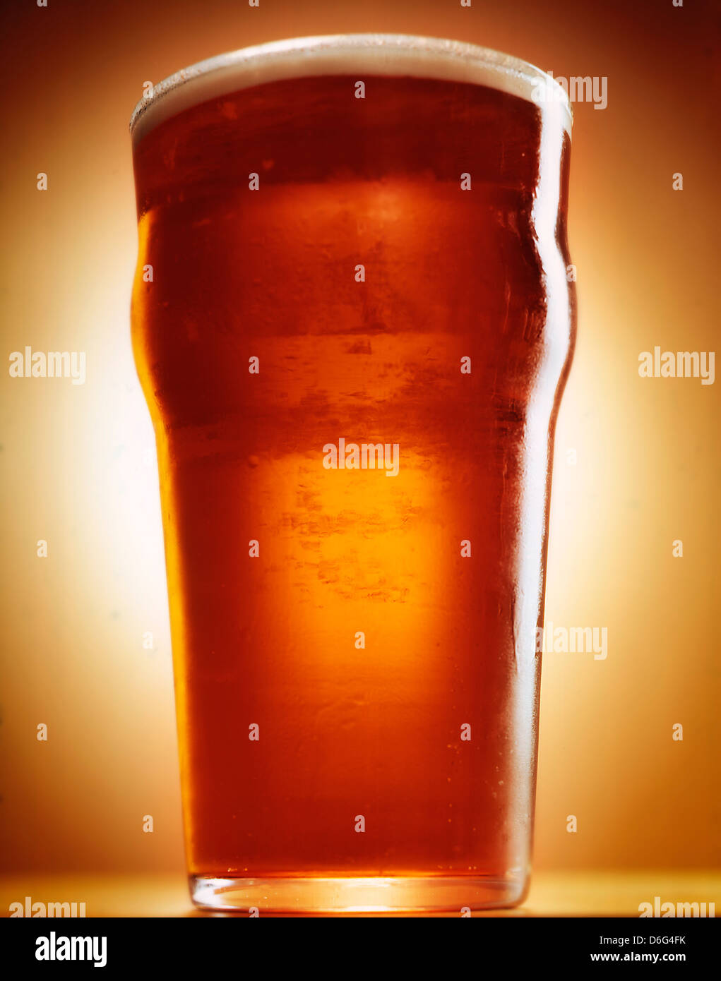 Pint of bitter Stock Photo - Alamy