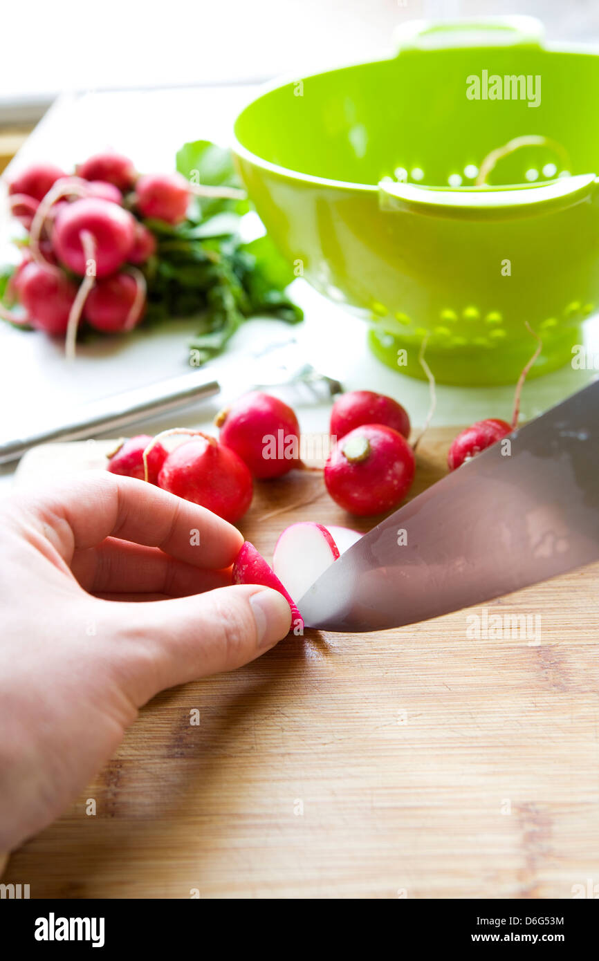 Cutting photos hi-res stock photography and images - Alamy