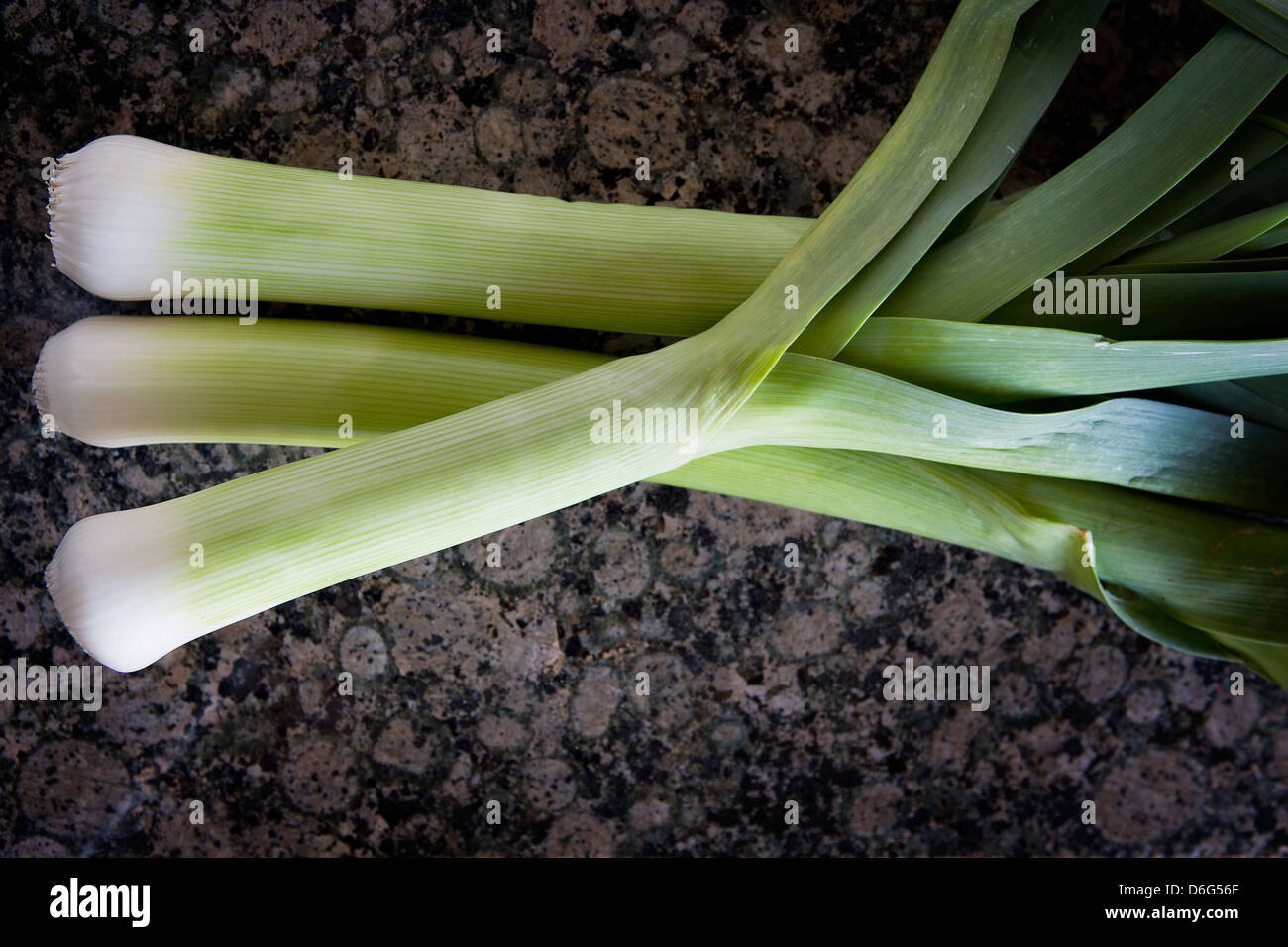 Three leeks hi-res stock photography and images - Alamy