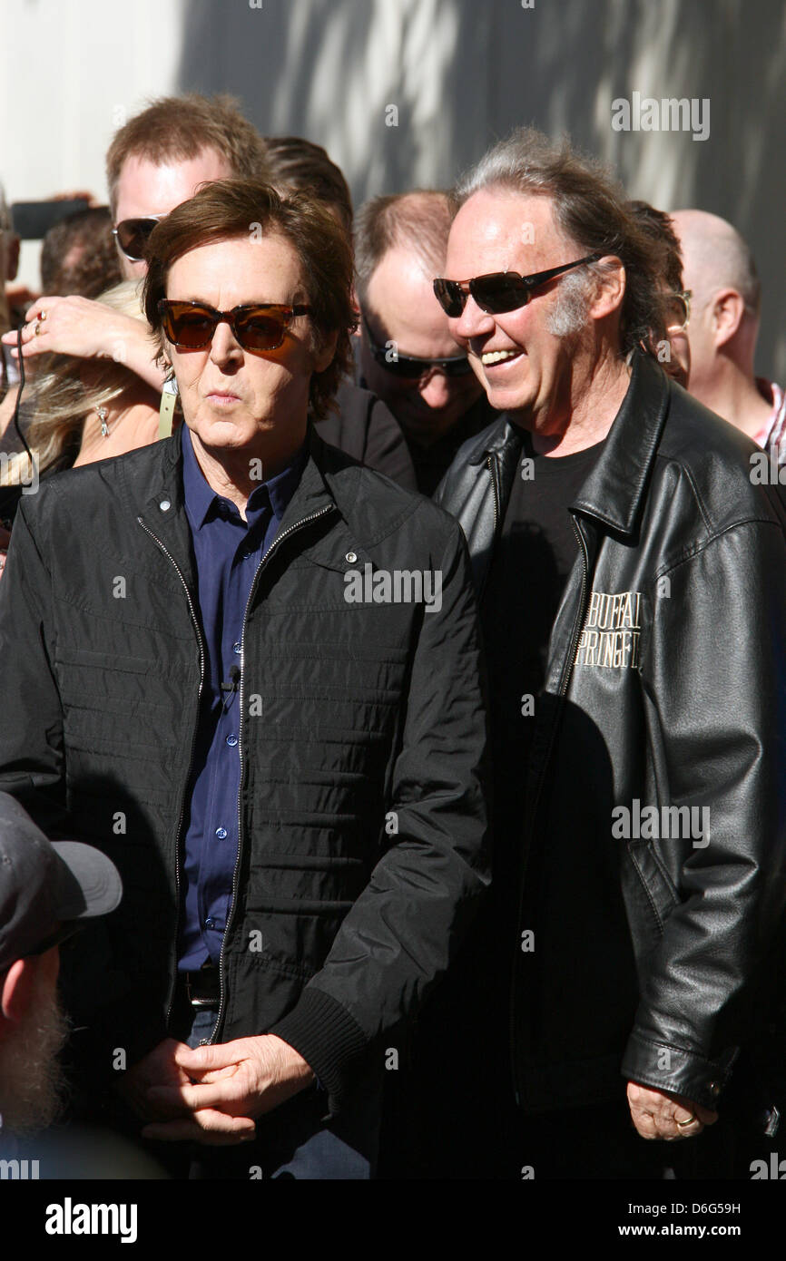 Young Paul Mccartney High Resolution Stock Photography and Images - Alamy