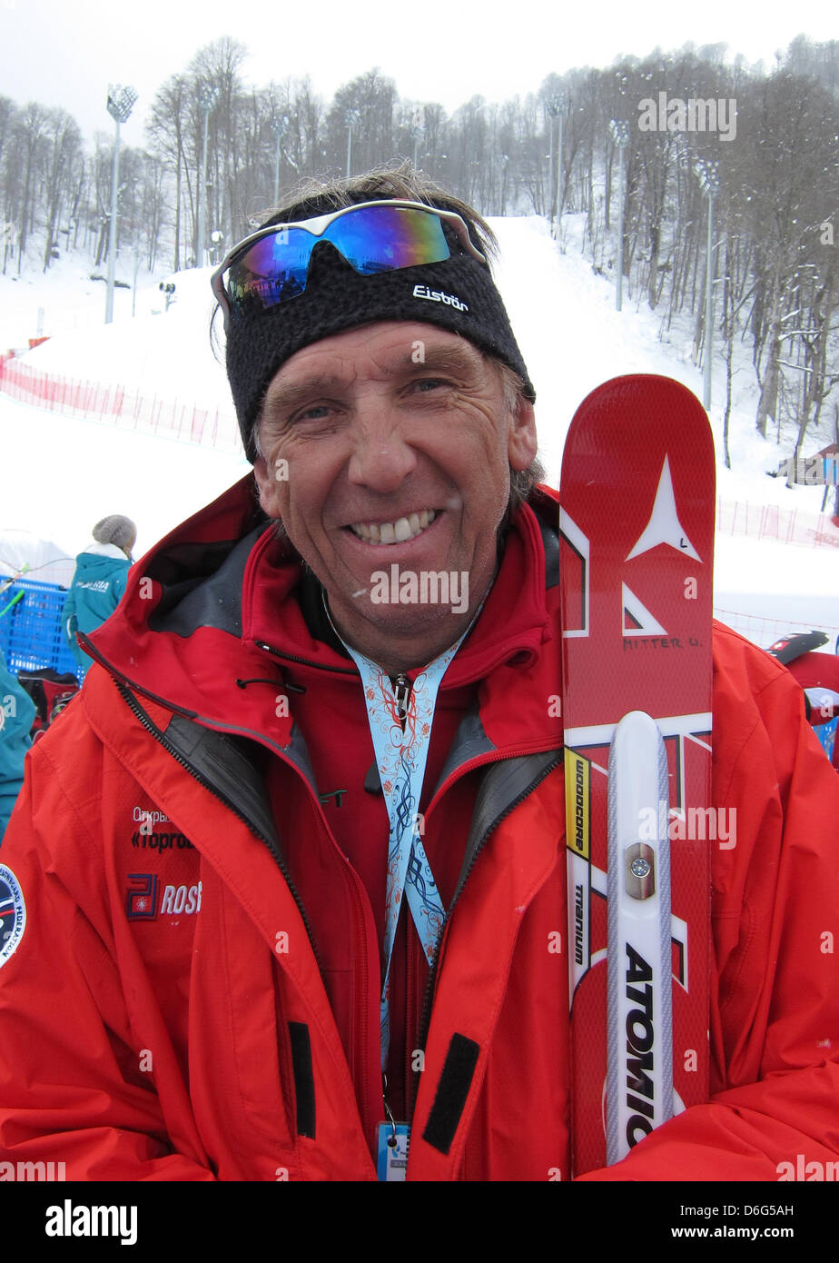 Top 100 teams hi-res stock photography and images - Alamy