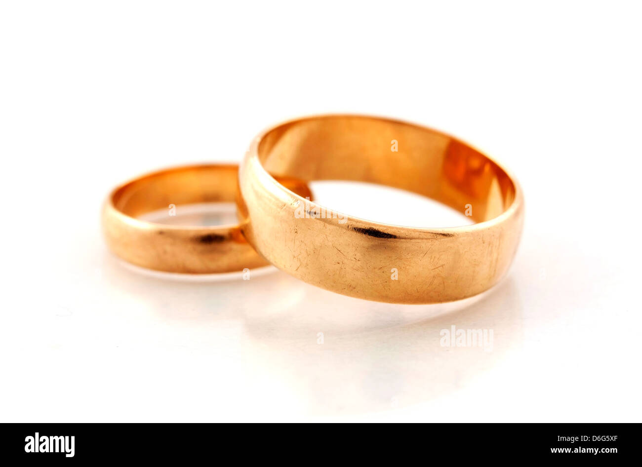 Traditional wedding gifts hi-res stock photography and images - Alamy