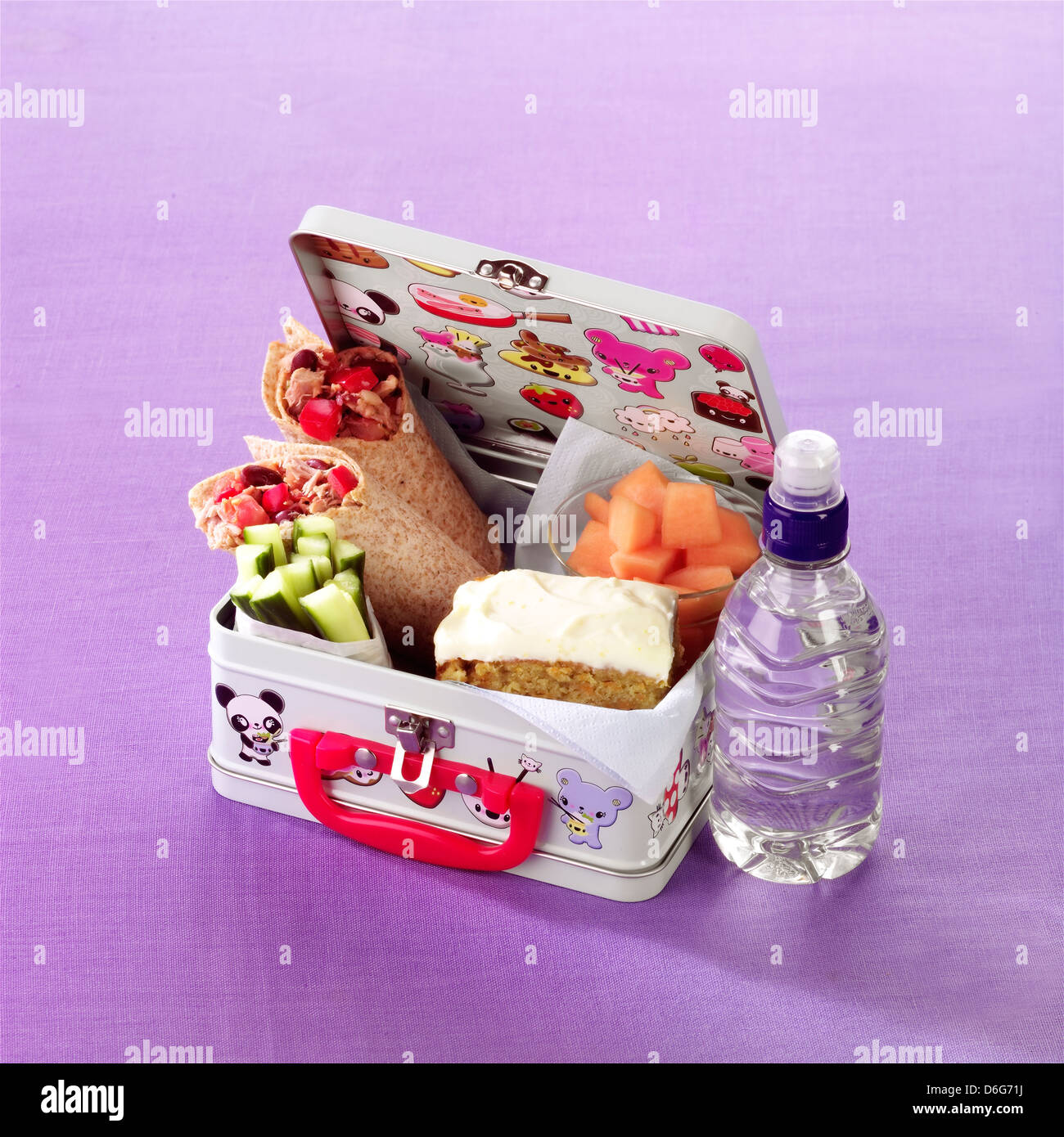 Cartoon tuna hi-res stock photography and images - Alamy