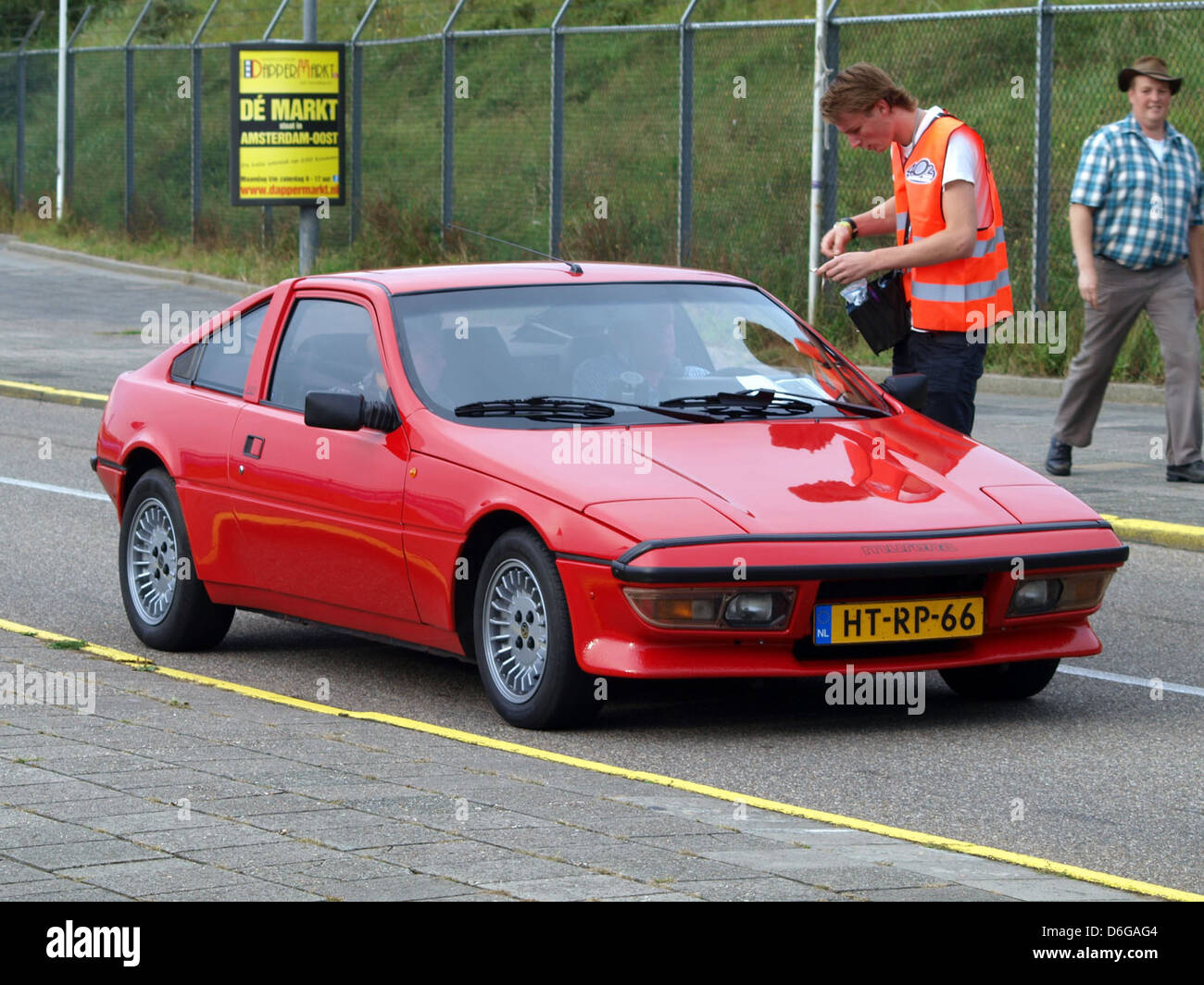 The 1983 Matra Talbot Murena 2.2 is a French sports car known for its ...