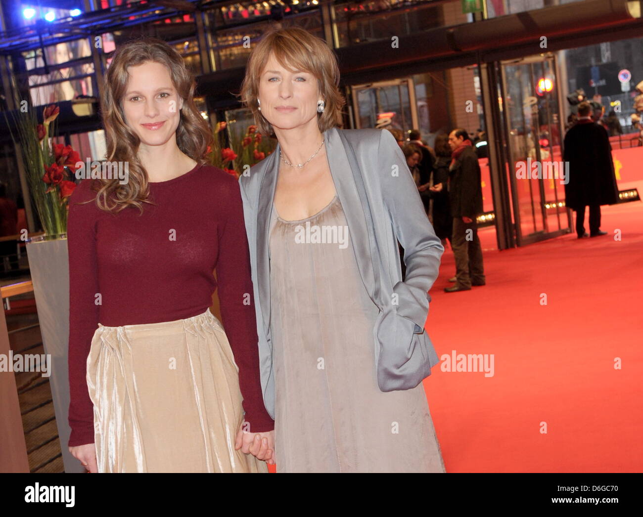 Cast members Picco von Groote (L) and Corinna Harfouch arrive for the ...