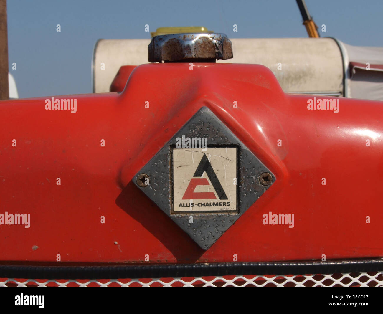 The Allis-Chalmers ED-40 Depthomatic is a vintage agricultural vehicle ...