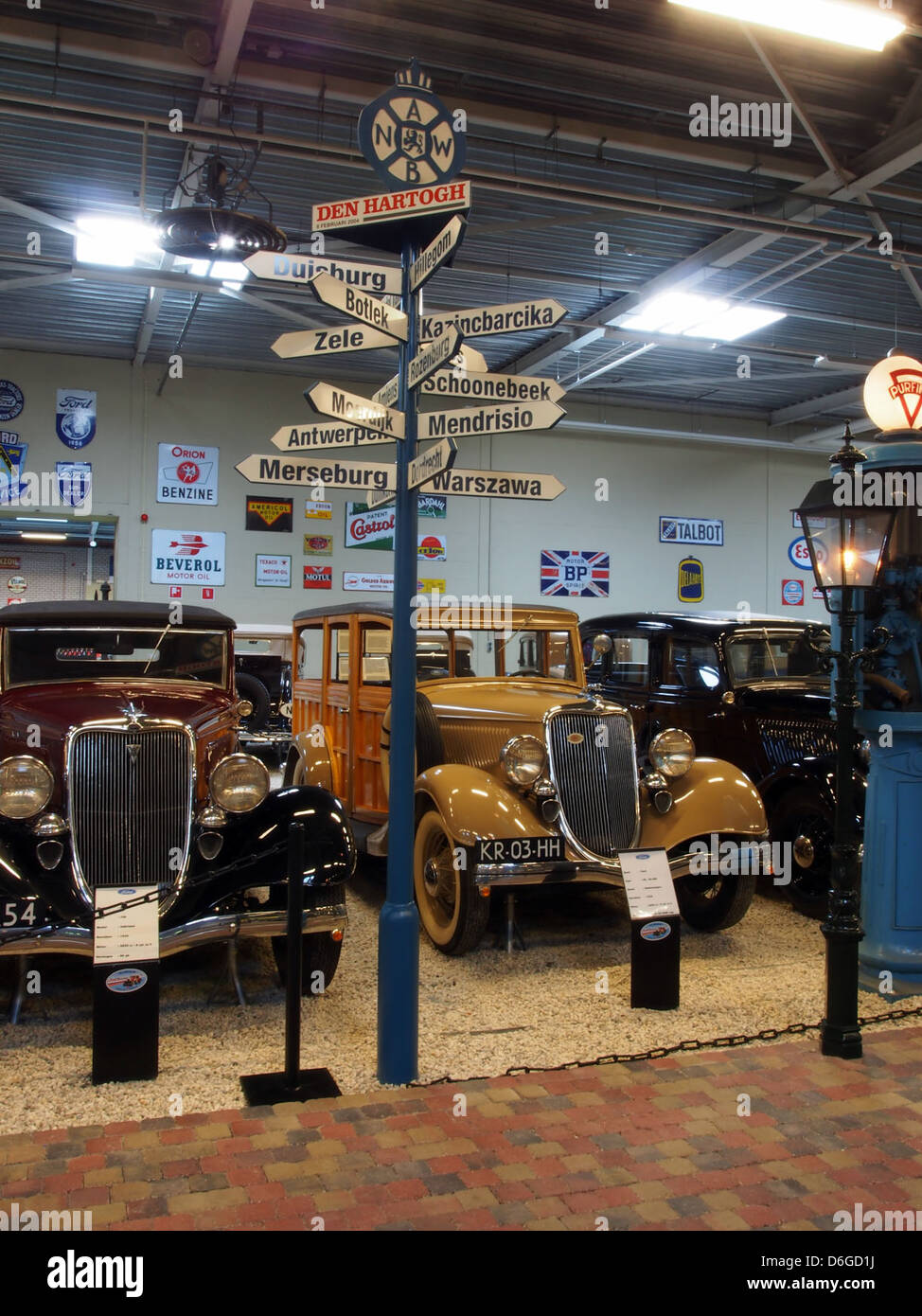 Anwb car hi-res stock photography and images - Alamy