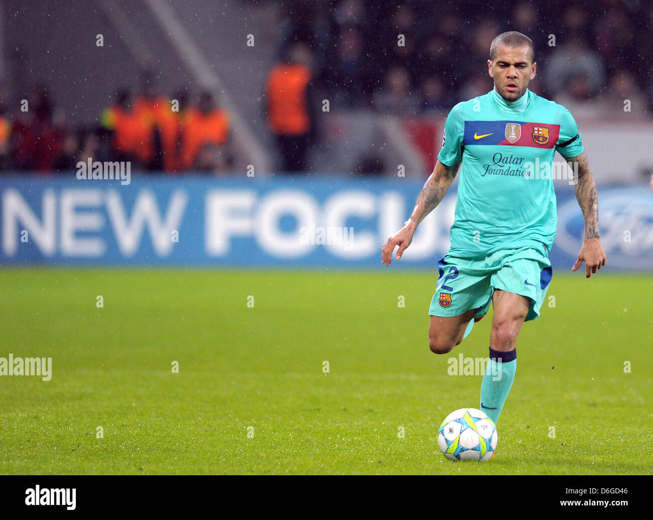 Barcelona's Daniel Alves in action during the Champions League round of ...