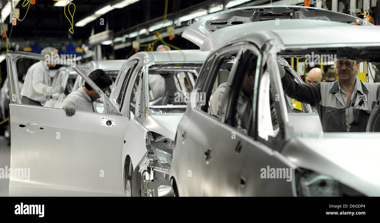 Opel factory in bochum hi-res stock photography and images - Alamy