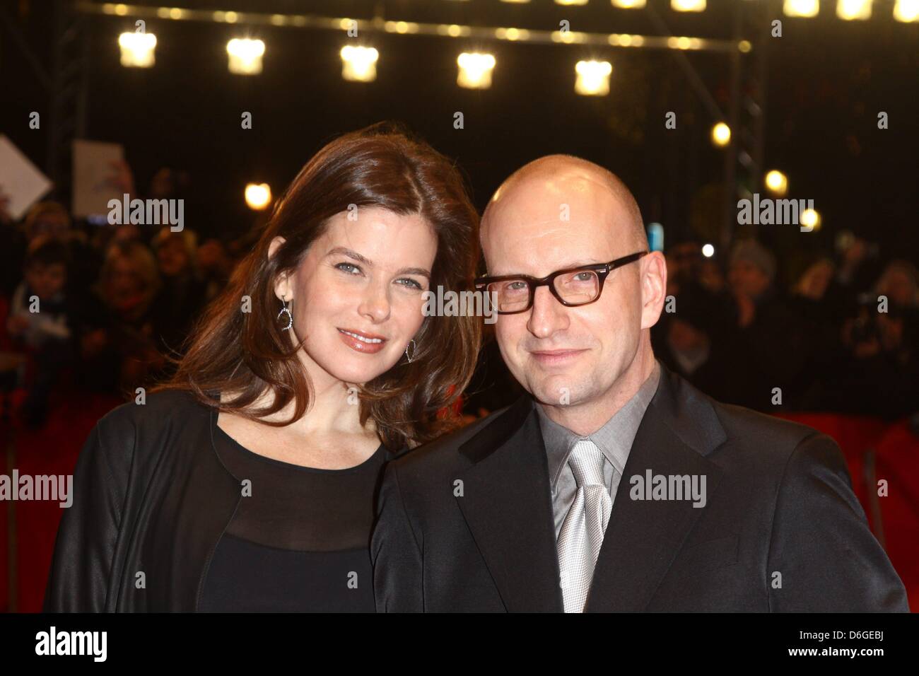 Steven soderbergh wife jules asner hi-res stock photography and images ...