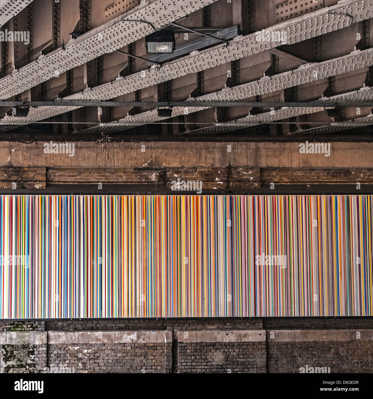 Poured lines hi-res stock photography and images - Alamy