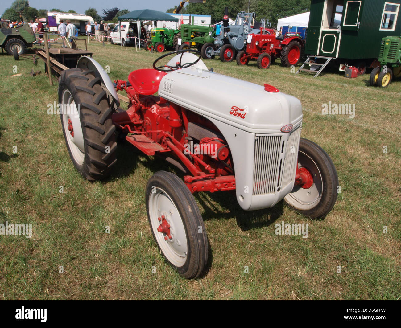 Beige Ford tracktor Stock Photo - Alamy