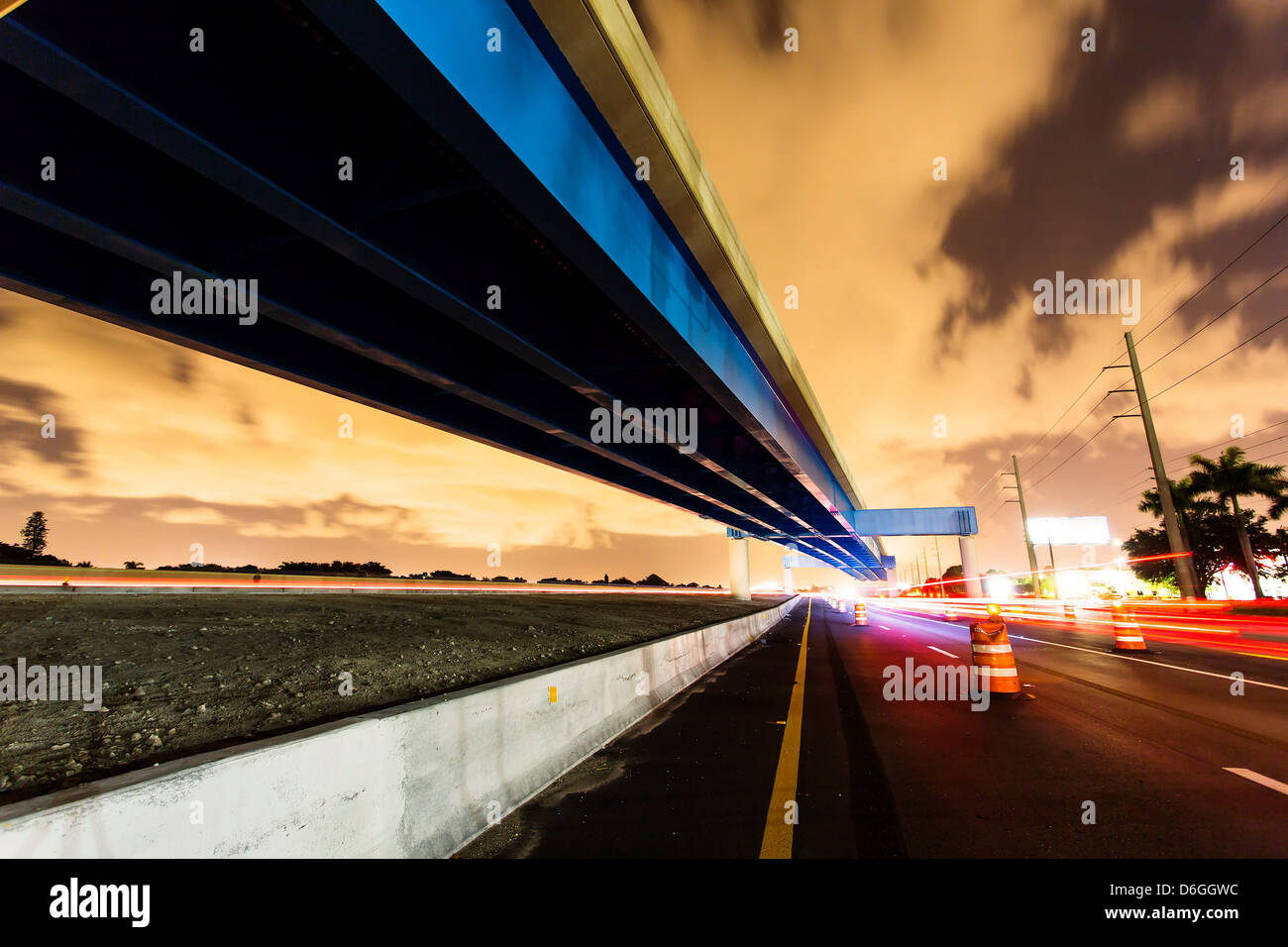 Freeway traffic time lapse hi-res stock photography and images - Alamy