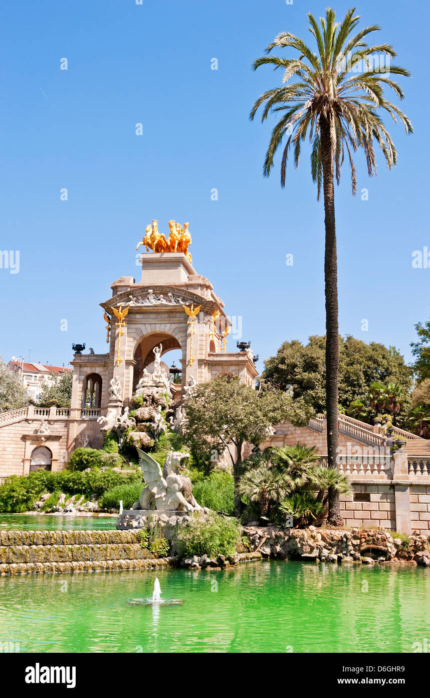 The Cascada (Waterfall) monument in Parc de la Ciutadella in Barcelona ...