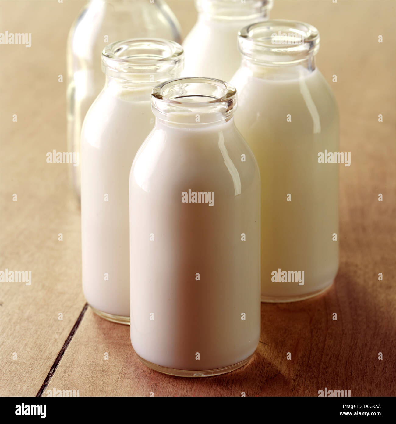 Full empty milk bottles hi-res stock photography and images - Alamy
