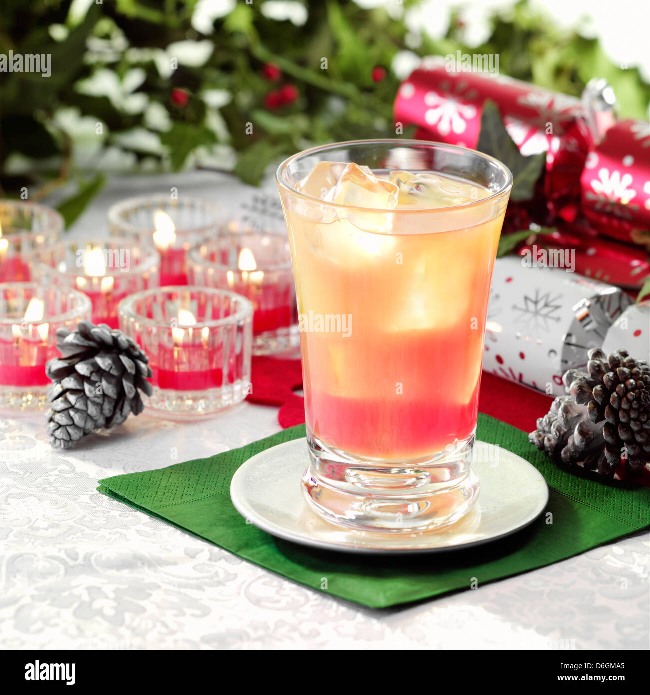 Peach schnapps hi-res stock photography and images - Alamy